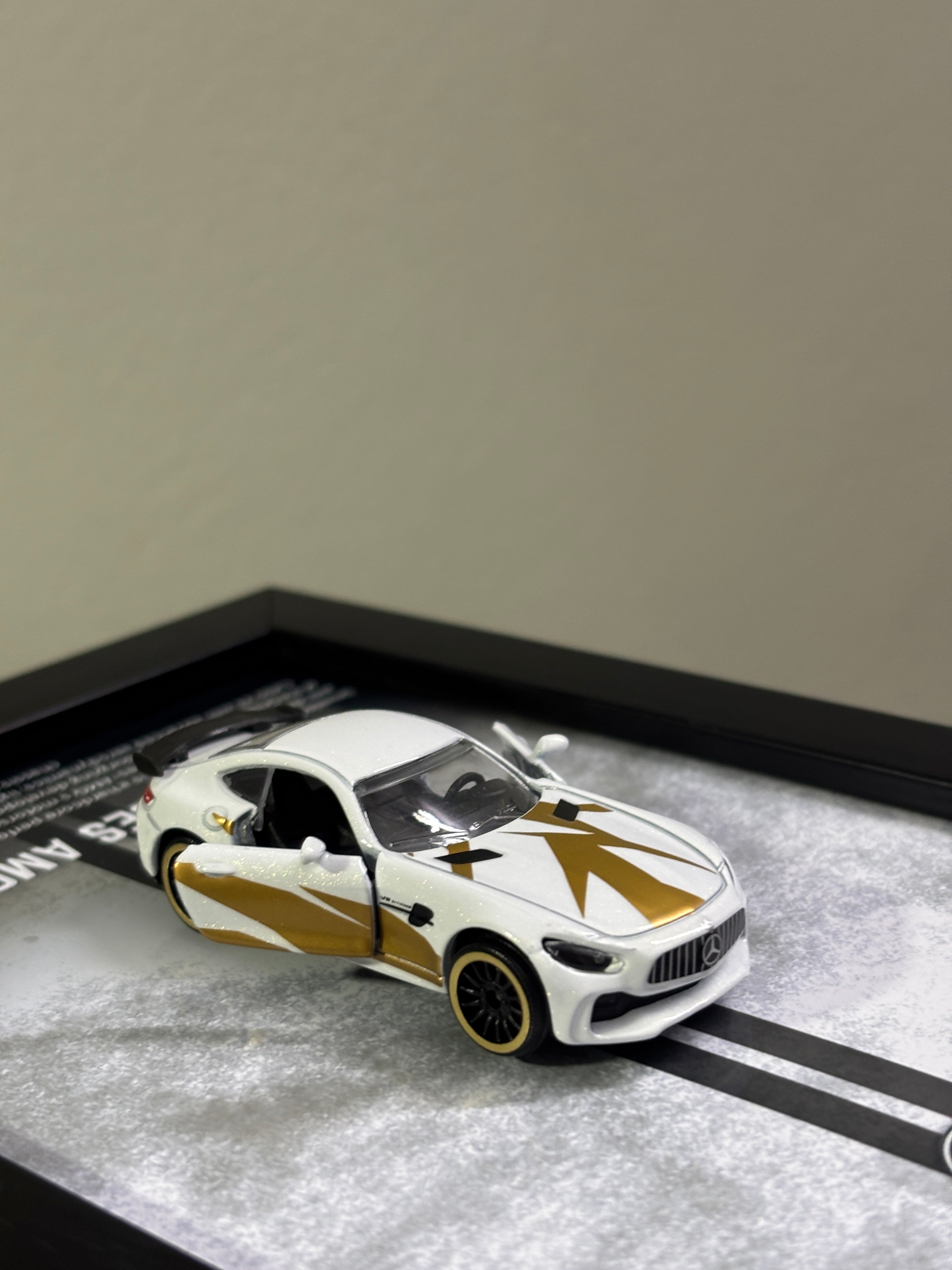Cars Frame – Artistic Affairs